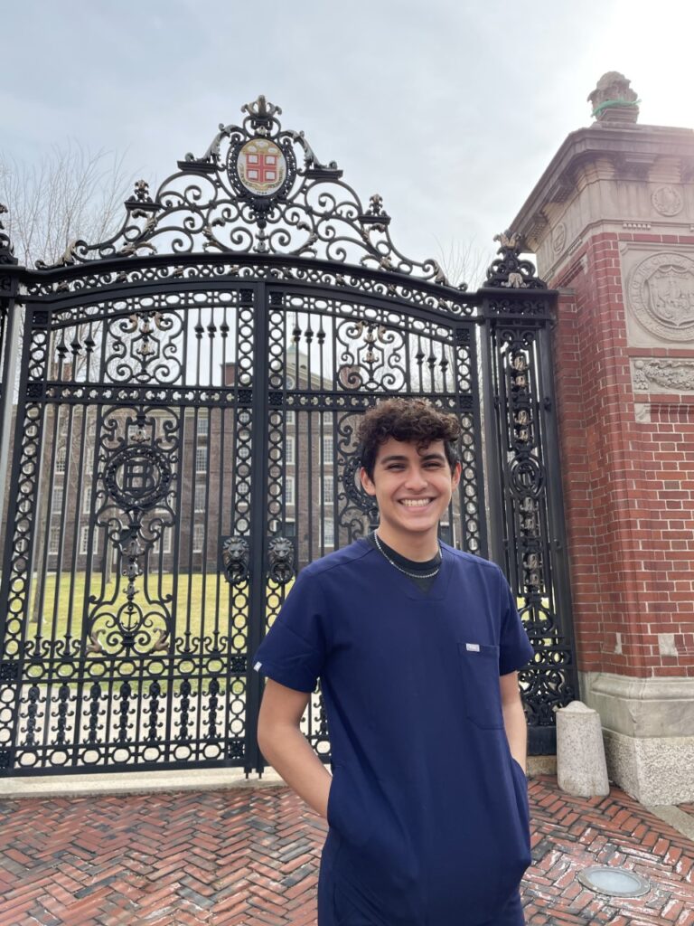 HSHP alumnus conducts gerontology and healthcare research at Brown